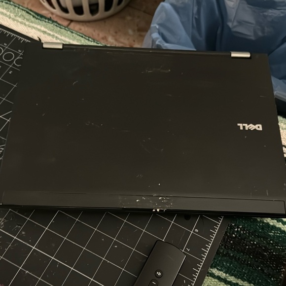 Dell | Computers, Laptops & Parts | Dell Latitude E640 Computer Needs Battery | Poshmark